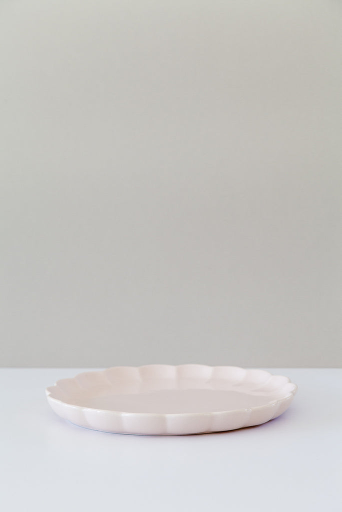 Petal Cake Plates – Rachel Carley Ceramics